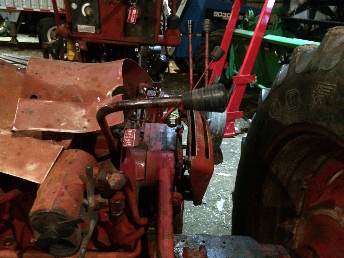 PTO lever 756 farmall - Technical IH Talk - Red Power Magazine Community