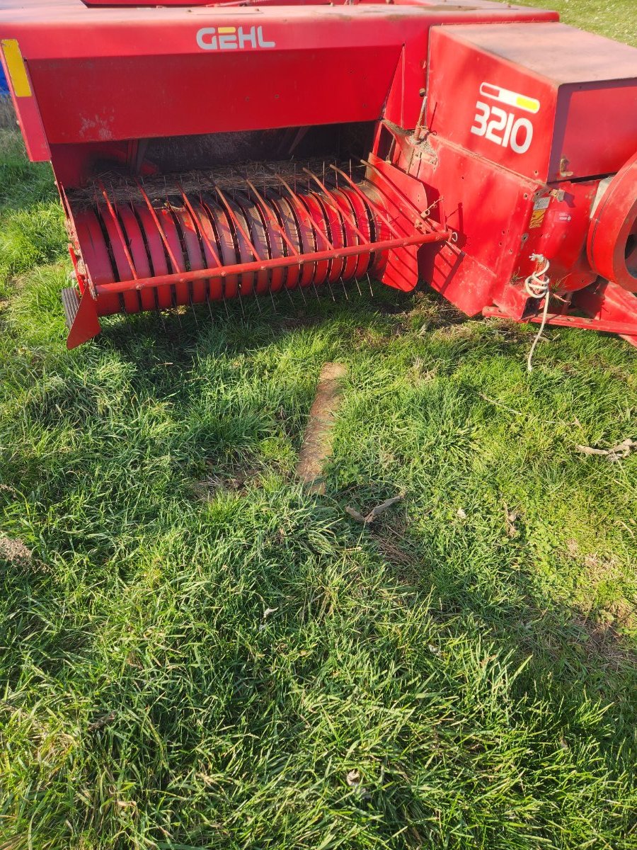 Gehl Fans - General Chat - Red Power Magazine Community