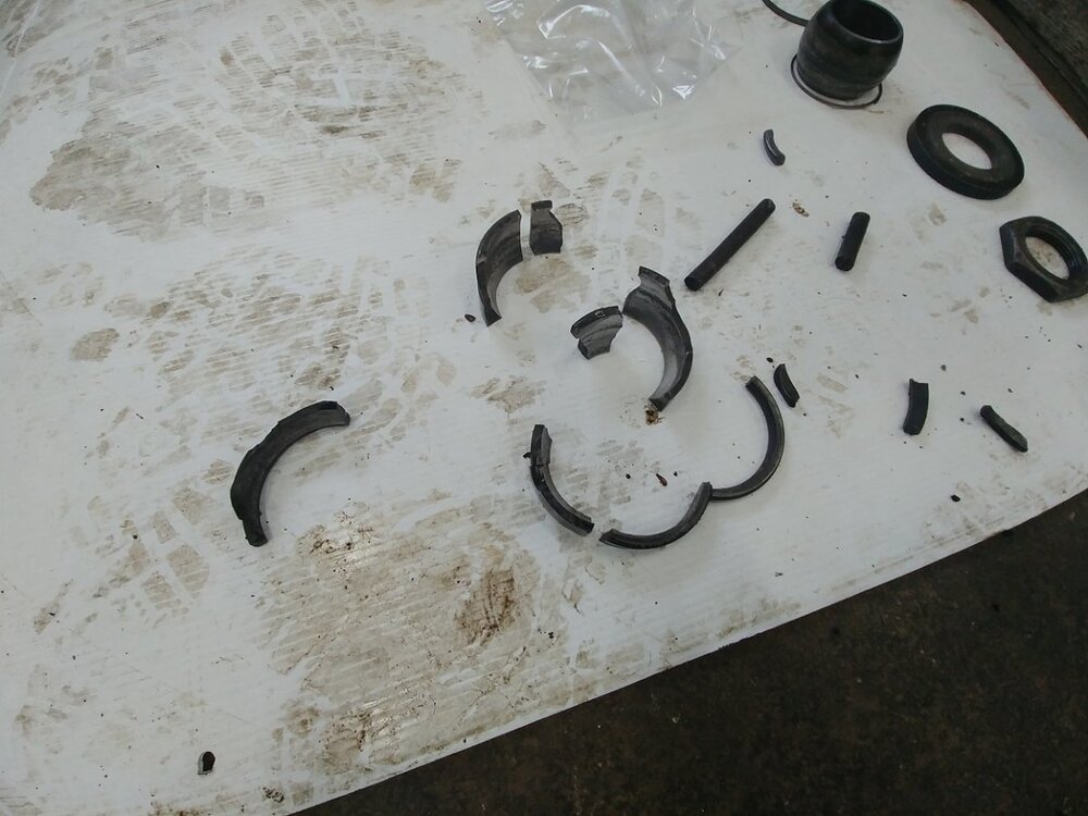 Swing arm seal fix on 260a IH backhoe (same as many others like the ...