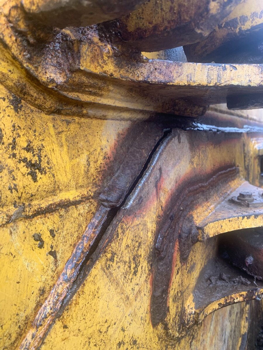 Dozer blade rehab - General Chat - Red Power Magazine Community