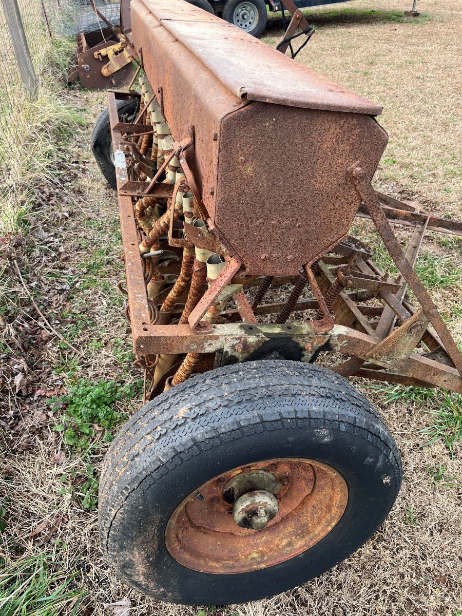 McCormick M Grain Drill - Technical IH Talk - Red Power Magazine Community