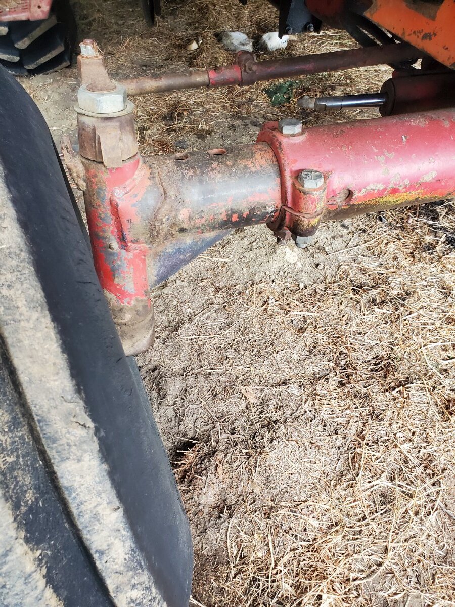 Brace for front axle - Technical IH Talk - Red Power Magazine Community