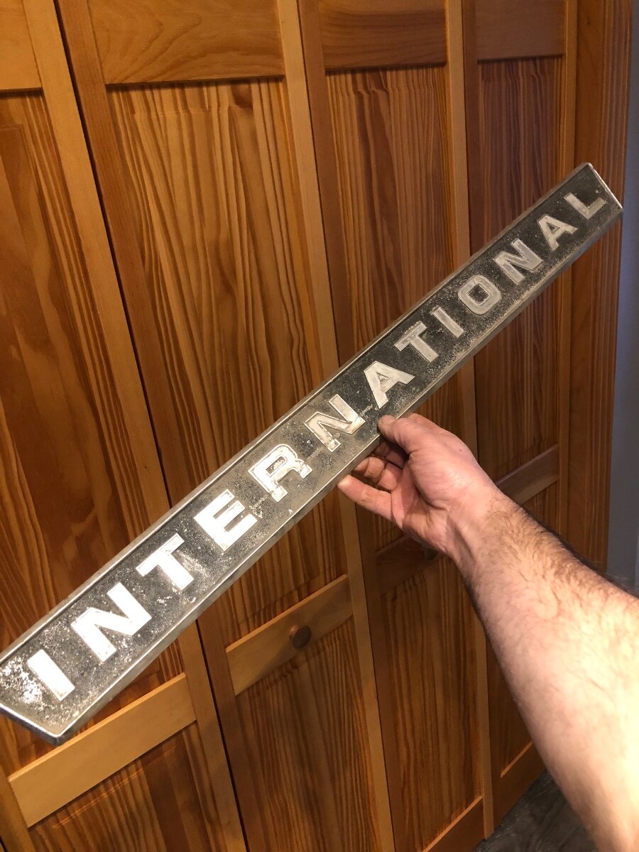 Where do you find your emblems? - Technical IH Talk - Red Power ...