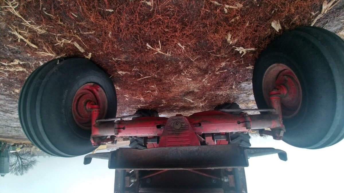 Brace for front axle - Technical IH Talk - Red Power Magazine Community