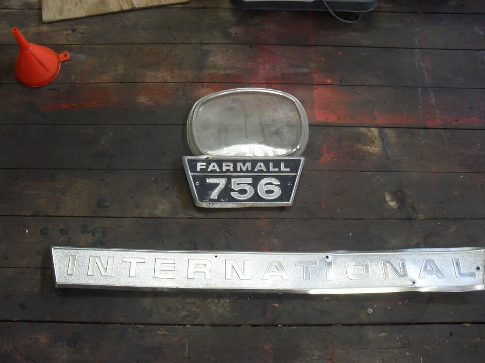 Where do you find your emblems? - Technical IH Talk - Red Power ...