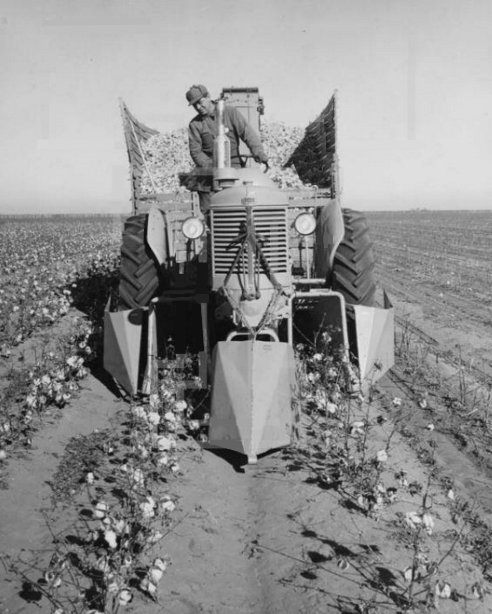 Pics of some old cotton strippers - General Chat - Red Power Magazine ...