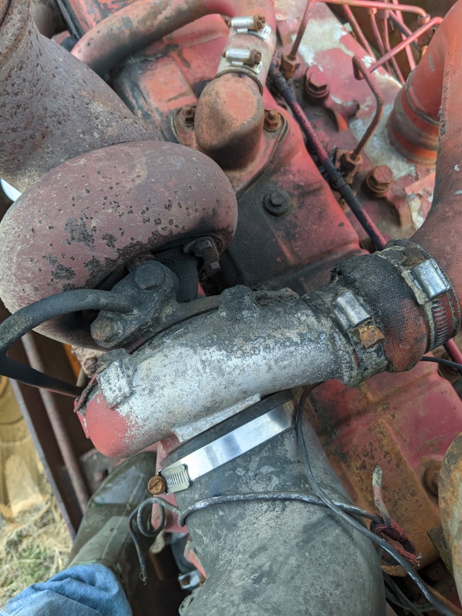 Factory turbocharger DT466 vs DT436 - Technical IH Talk - Red Power ...