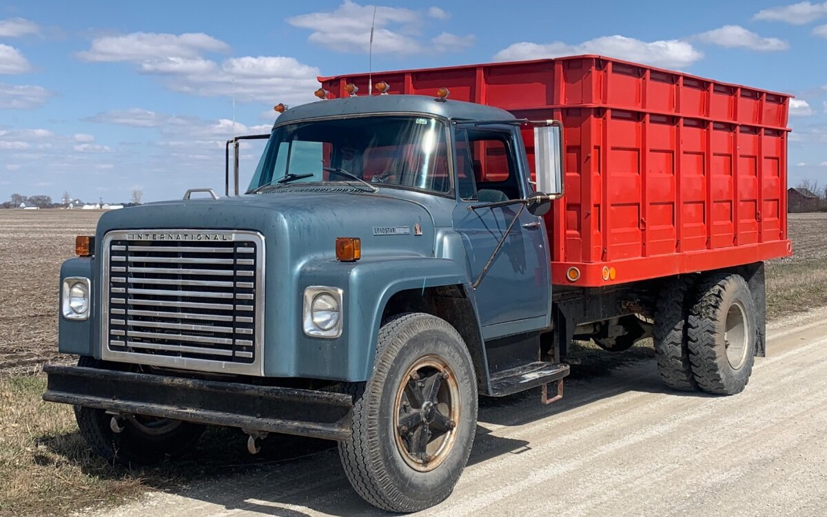 1976 1600 Loadstar - IH Trucks - Red Power Magazine Community