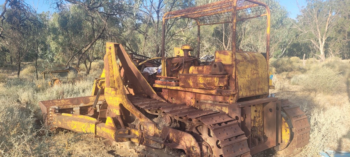 TD18 Dozer Fire Rings - IH Construction Equipment - Red Power Magazine ...
