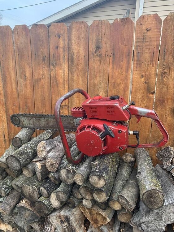 Red chainsaw - General Chat - Red Power Magazine Community