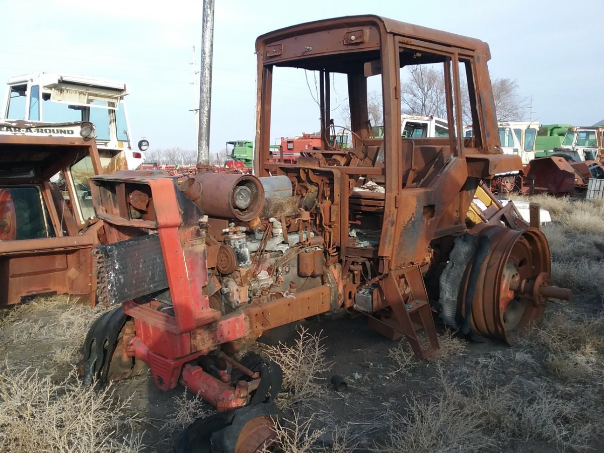 Pics from salvage yard trip. 1206 with hd axles - Page 2 - General Chat ...