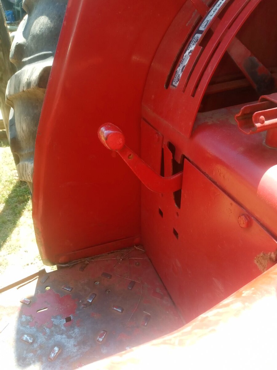 locked axle - Technical IH Talk - Red Power Magazine Community