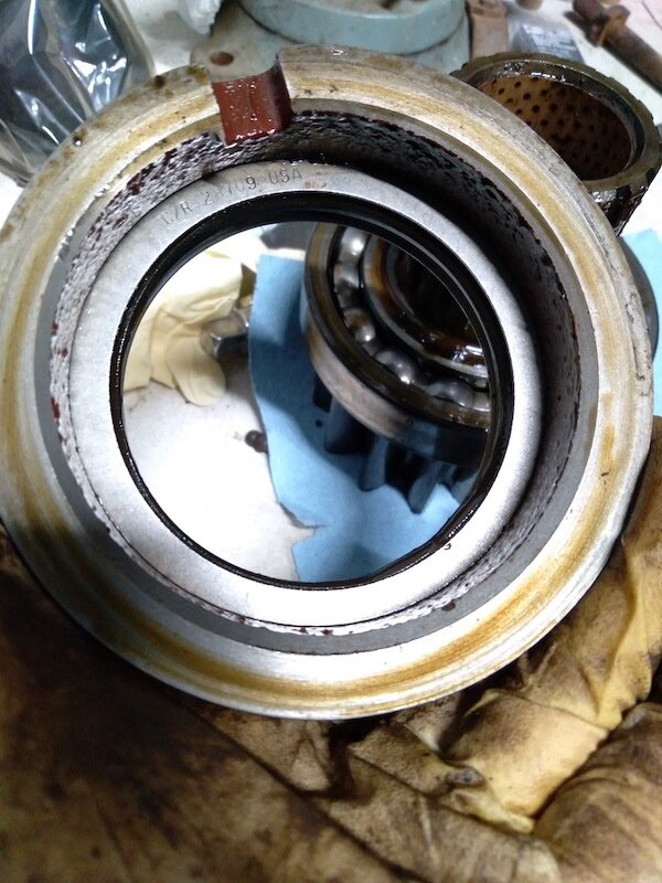 Super M M & W Hand Clutch - Brake Drum Removal - Technical IH Talk ...