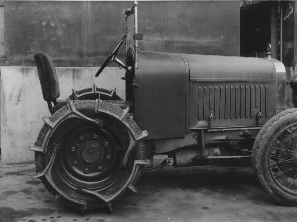 Doodle bug tractors - General Chat - Red Power Magazine Community