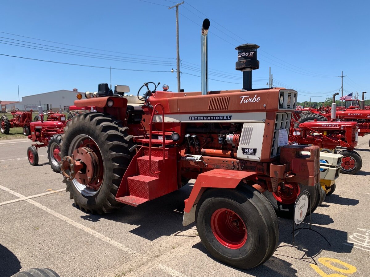 Tractor of the week. Week 23: 1466 - General Chat - Red Power Magazine ...