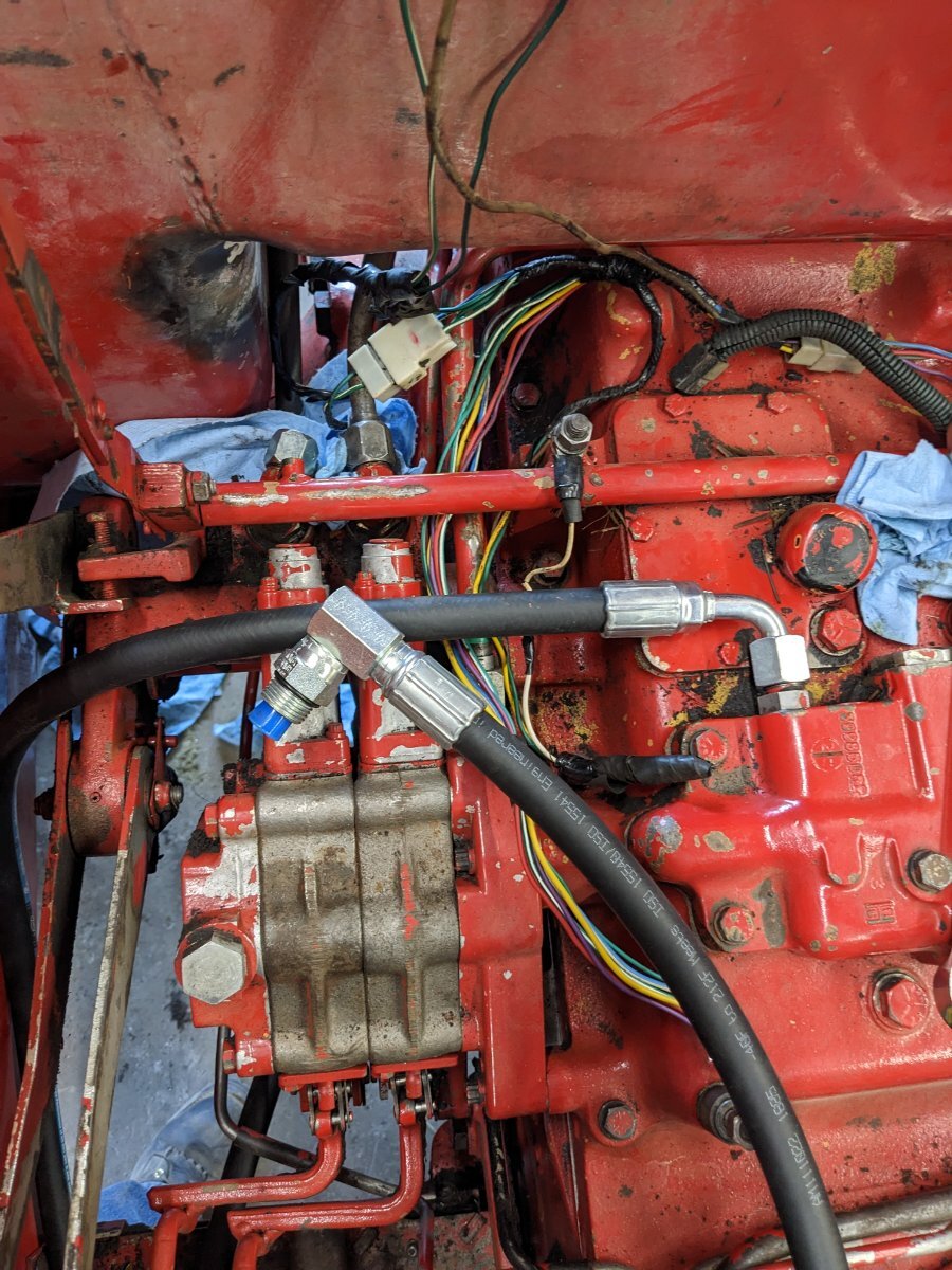 IH684 Front Loader plumbing - Technical IH Talk - Red Power Magazine ...