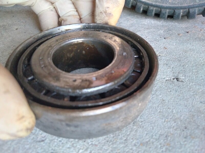 M & W Hand Clutch - Super M Ball vs. Tapered Roller Bearing - Technical ...