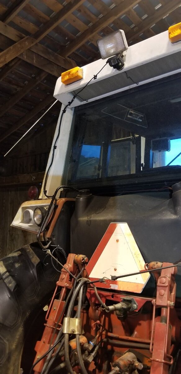 Camera system installed in a 886 - Technical IH Talk - Red Power ...