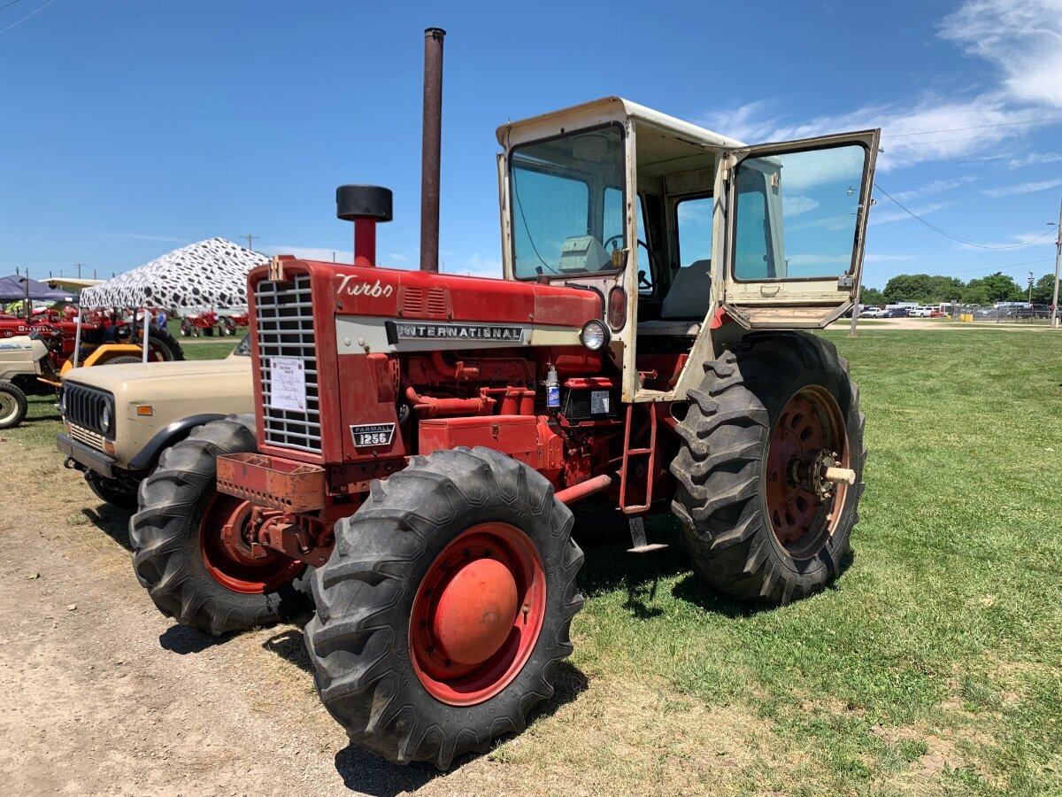 Tractor of the week. Week 27: 1256 - General Chat - Red Power Magazine ...