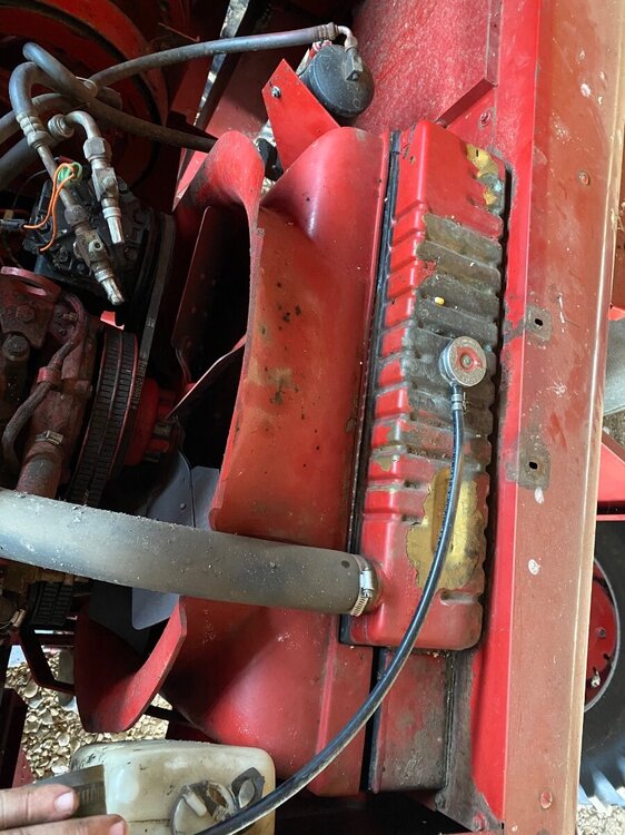 1460 Radiator Removal - Technical IH Talk - Red Power Magazine Community