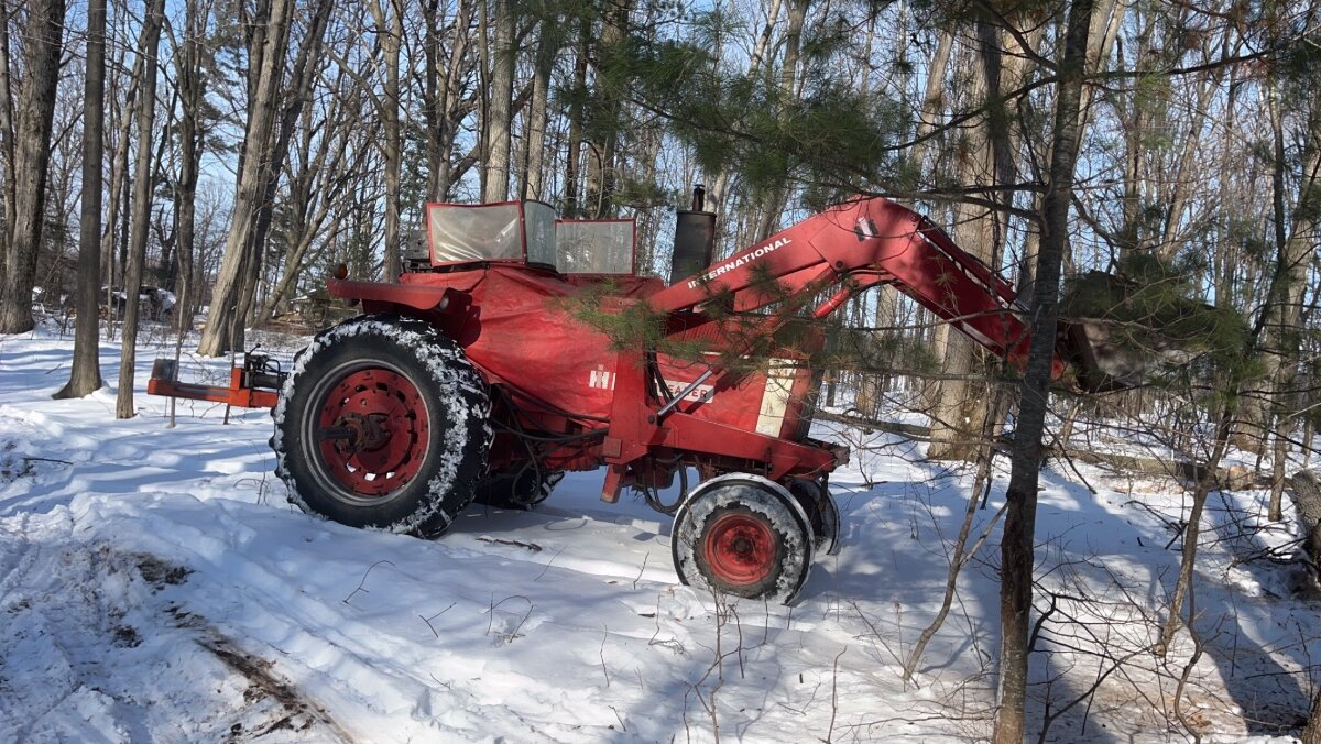 Loader for a 966 - Technical IH Talk - Red Power Magazine Community
