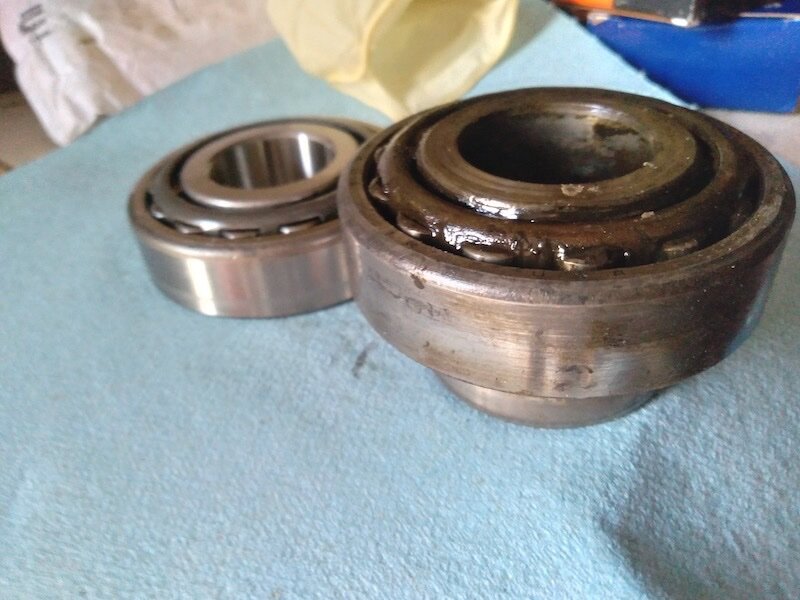 M & W Hand Clutch - Super M Ball vs. Tapered Roller Bearing - Technical ...