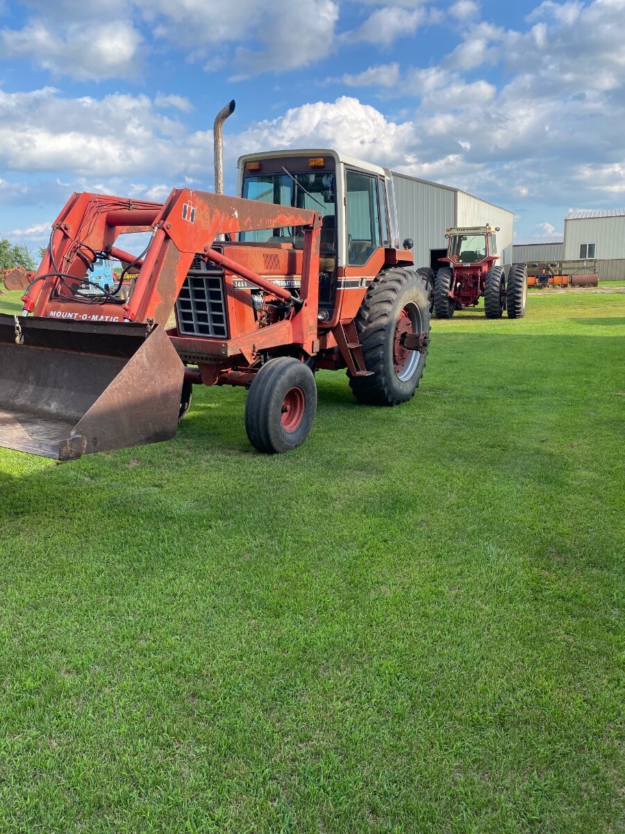 2450 loader put on - General Chat - Red Power Magazine Community