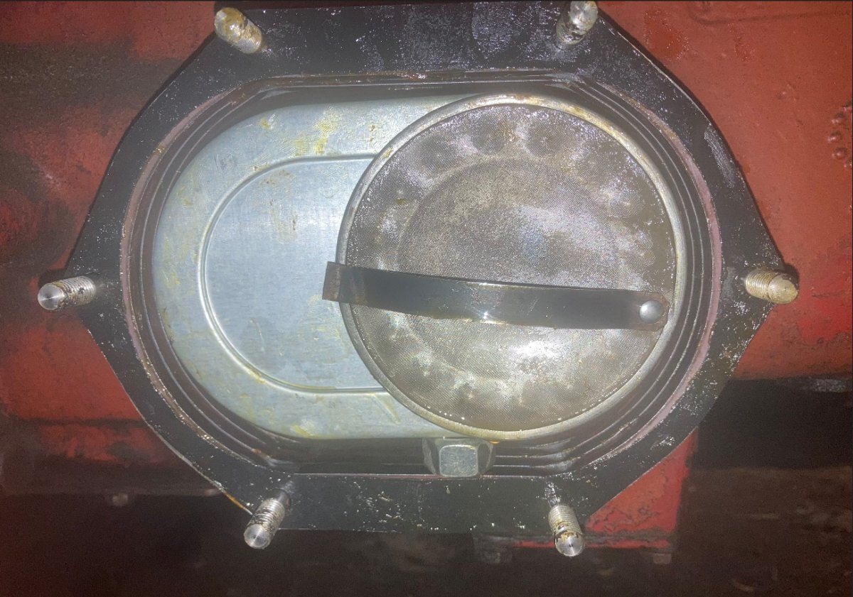 544, 606, 666 Hydraulic filter extension - Technical IH Talk - Red ...