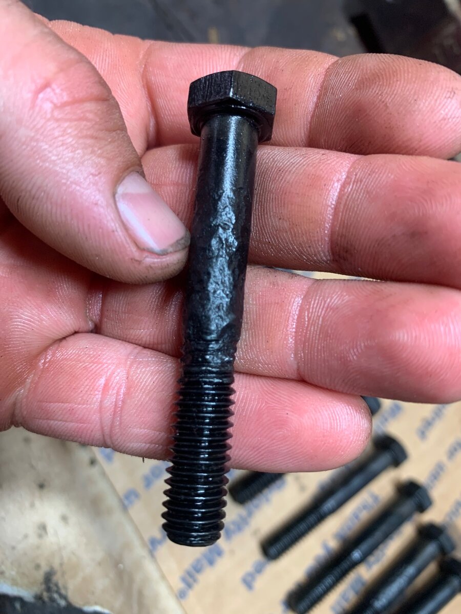 Project Big Red : International 656 Hydro - Projects, Builds ...