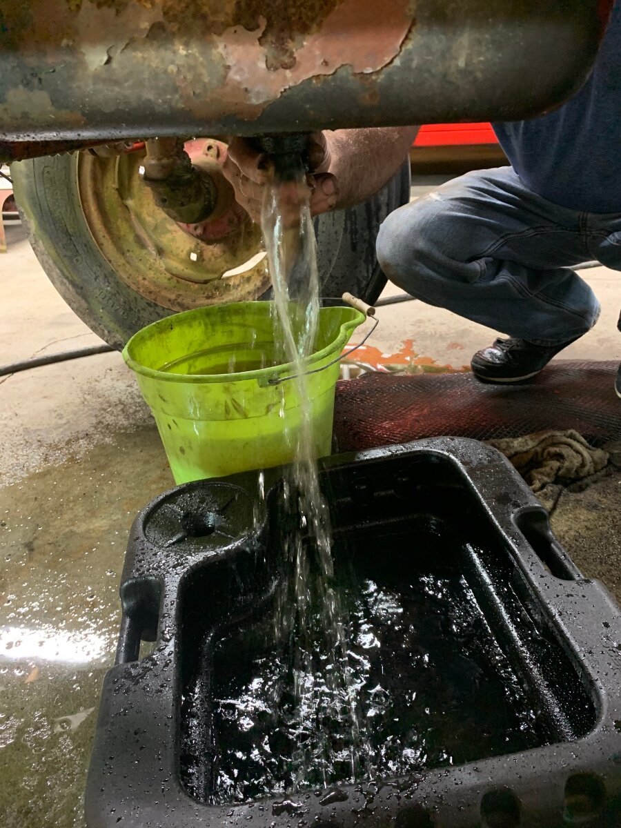 Project Big Red : International 656 Hydro - Projects, Builds ...