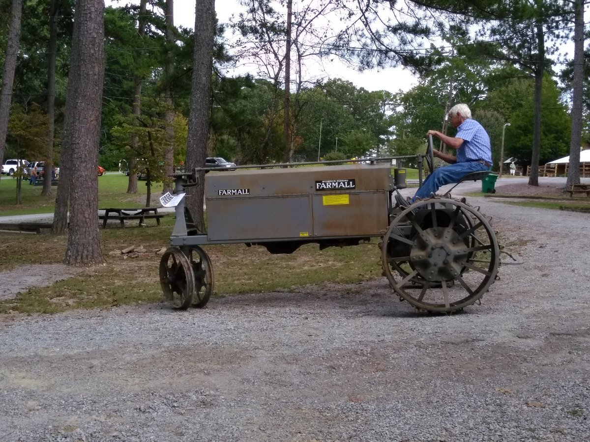 AC model G with a loader? - General Chat - Red Power Magazine Community