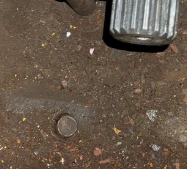 IH500 Crawler snapped adjuster bolt on brake band- won't stop or steer ...