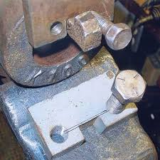 Locking keyway removal - Technical IH Talk - Red Power Magazine Community