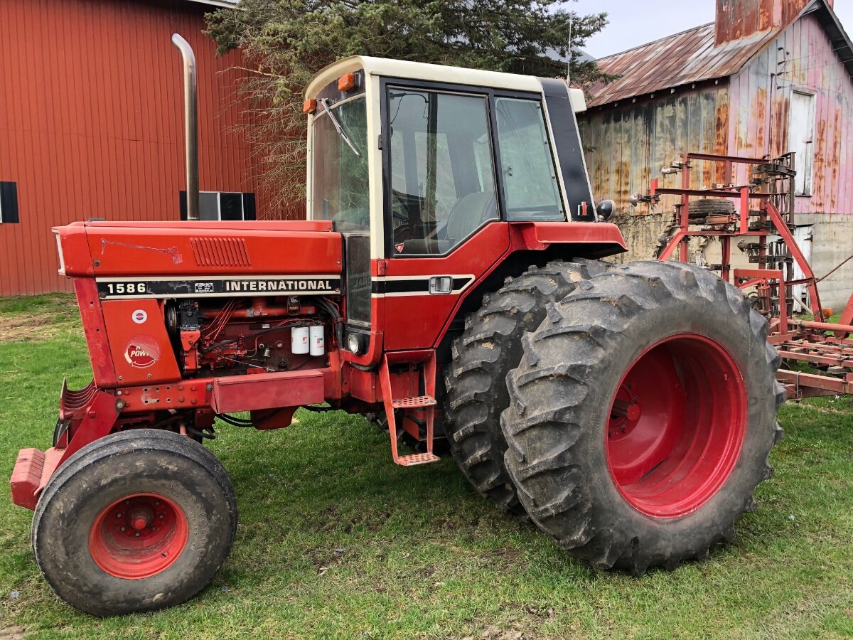 Tractor of the week.Week 47: 1586 - General Chat - Red Power Magazine ...