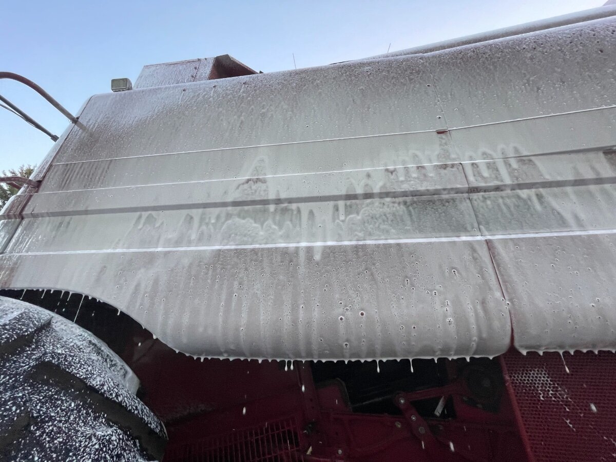 Cleaning combines? - General Chat - Red Power Magazine Community
