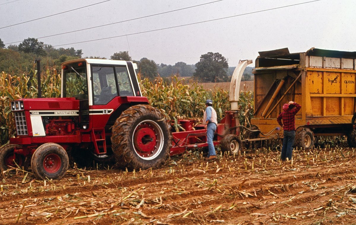 Some more old tractors when they were new - General Chat - Red Power ...