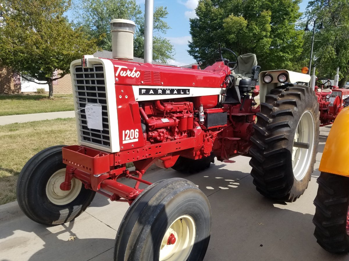 Tractor of the week.Week 49: 1206 - General Chat - Red Power Magazine ...