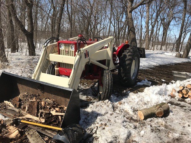 Thoughts and Help with a International 504 Loader - Technical IH Talk ...
