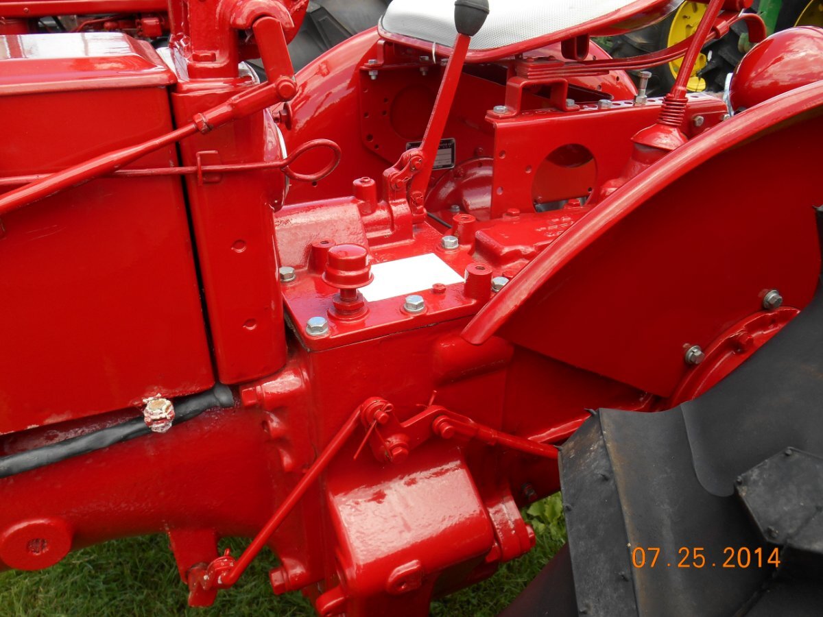 Farmall A linage with Independent/Live PTO - Technical IH Talk - Red ...