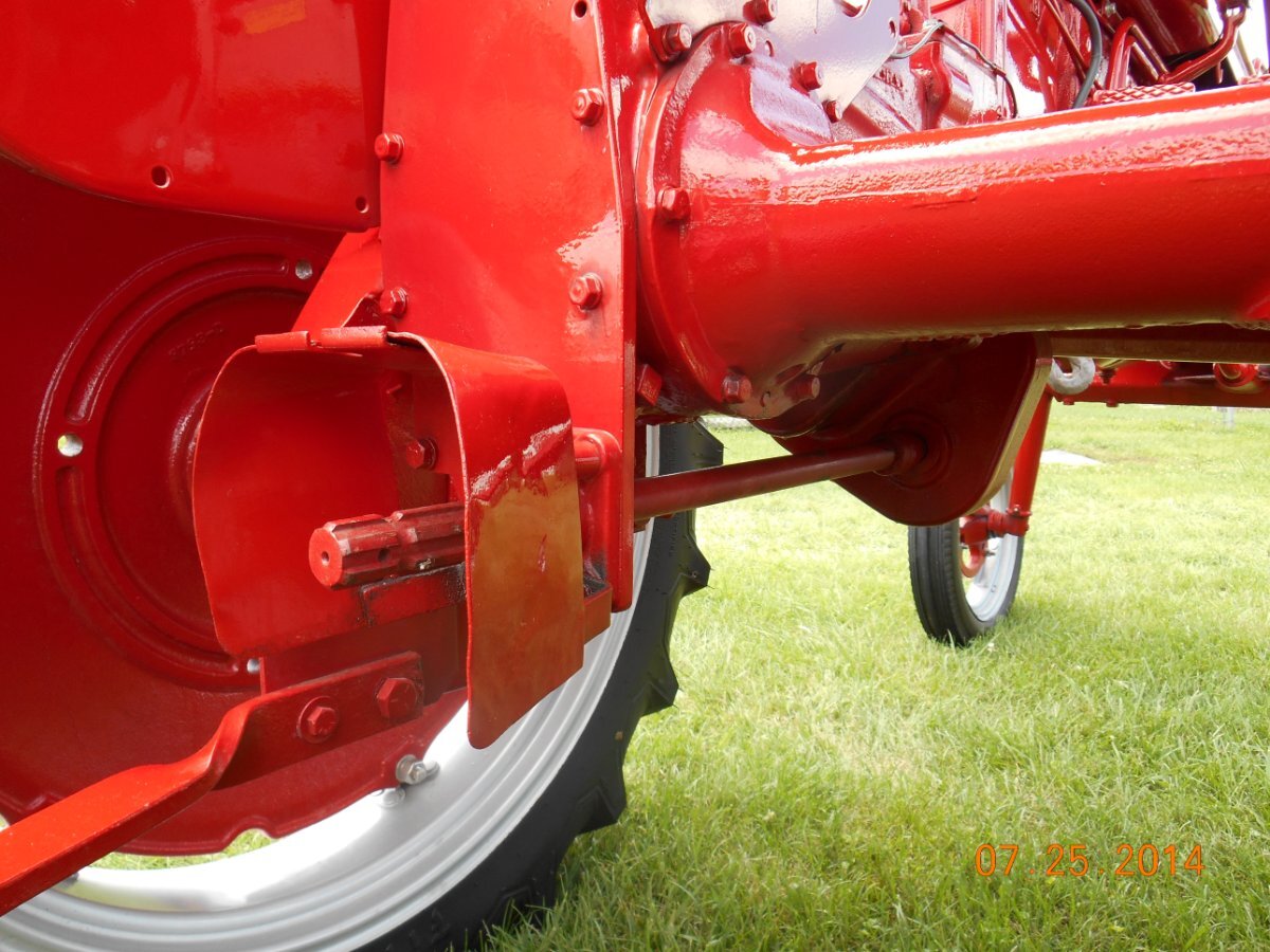 Farmall A linage with Independent/Live PTO - Technical IH Talk - Red ...