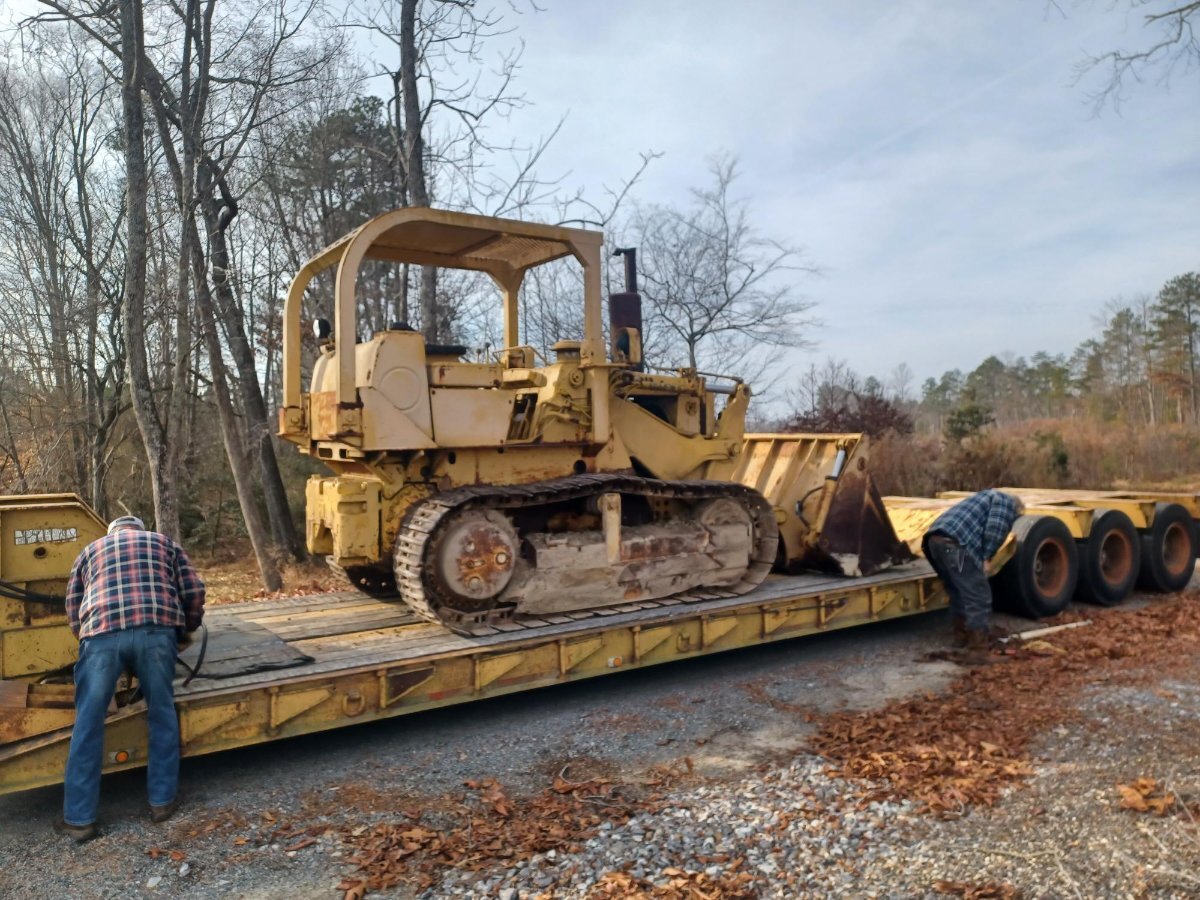 International - Page 2 - IH Construction Equipment - Red Power Magazine ...