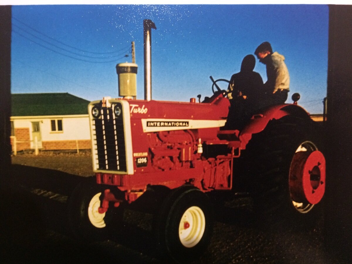 Tractor of the week.Week 49: 1206 - General Chat - Red Power Magazine ...