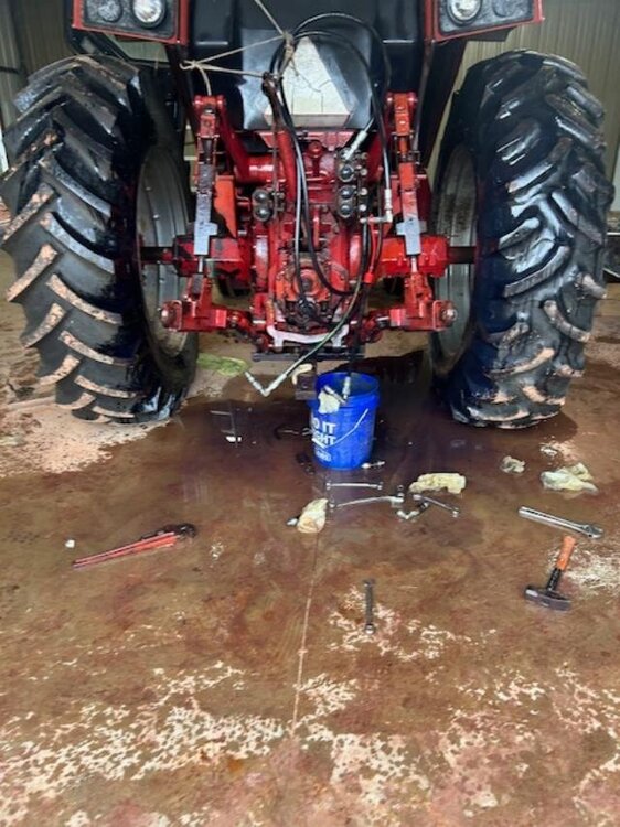 1086 hydraulics - Technical IH Talk - Red Power Magazine Community