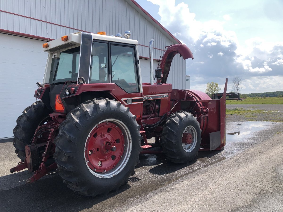 Hydro 186 !!!!!! a new project is born !!!!! - Technical IH Talk - Red ...