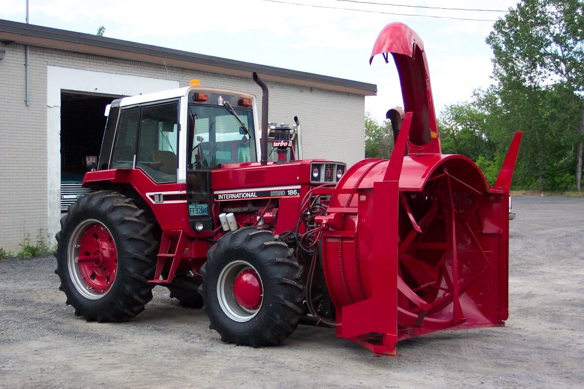 Hydro 186 !!!!!! a new project is born !!!!! - Technical IH Talk - Red ...