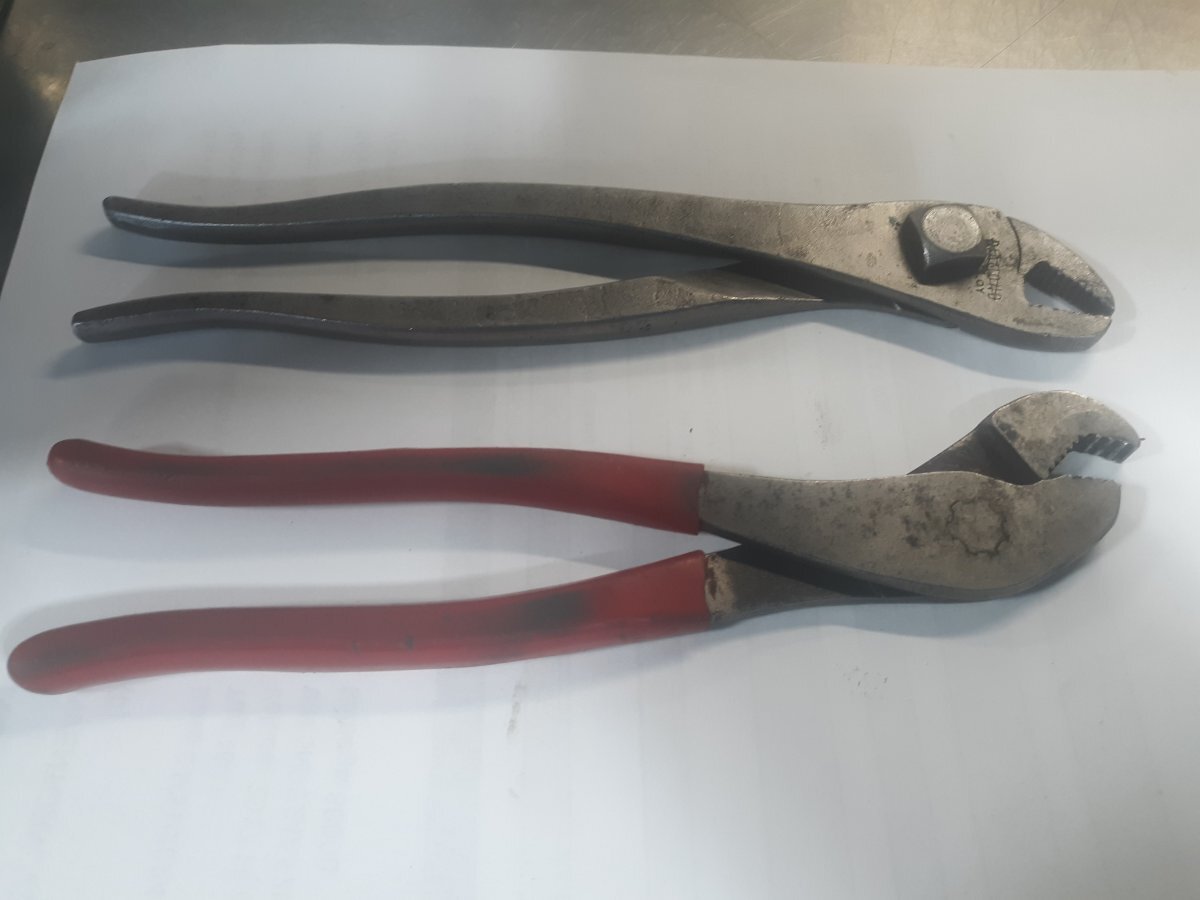 Looking for a specific pair of pliers - General Chat - Red Power ...
