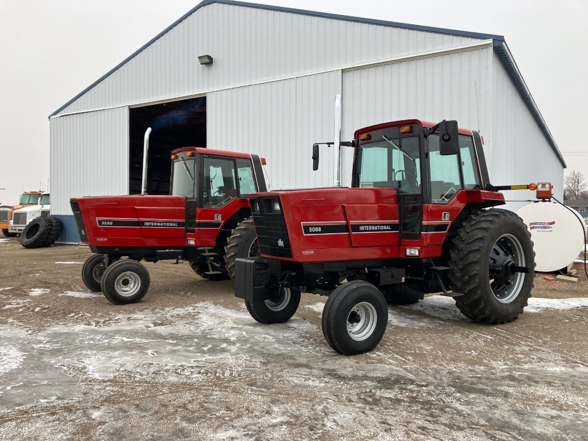 5088 Interior Color Options - Technical IH Talk - Red Power Magazine ...