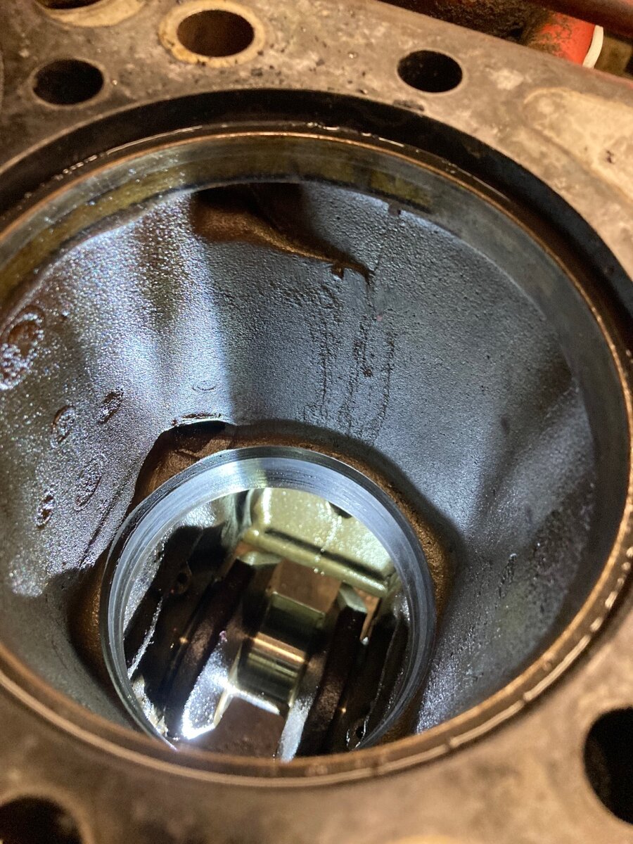 Hydro 186 loosing coolant - Page 2 - Technical IH Talk - Red Power ...