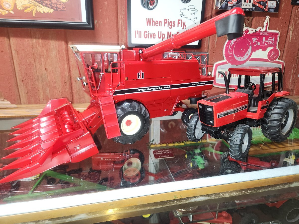 1460 combine - IH Toys, Memorabilia & Collectibles - Red Power Magazine ...