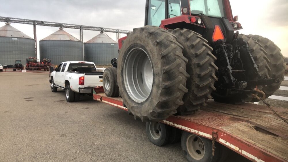 Hauling equipment pictures - IH Construction Equipment - Red Power ...